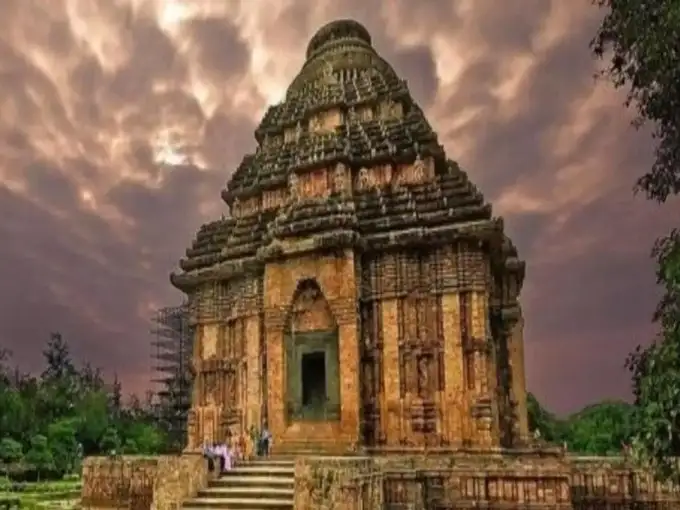 -black-pagoda