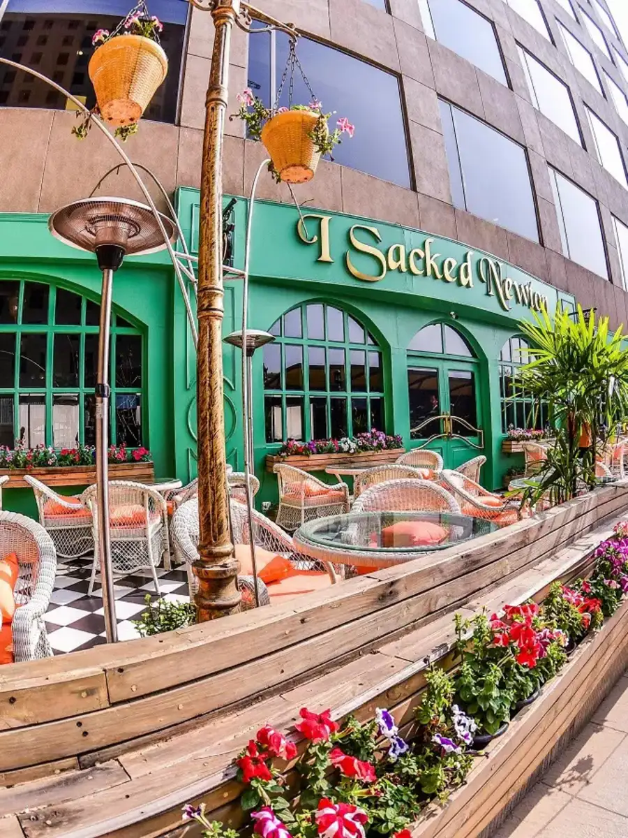 आई सैक्ड न्यूटन, नोएडा - I Sacked Newton, Noida | Navbharat Times