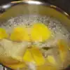 Top 7 Benefits Of Drinking Boiled Lemon Water On An Empty Stomach ...