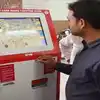 Ticket Vending Machine,பொதுமக்களுக்கு ரயில் பயண சீட்டு விற்க உதவியாளர் ...