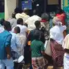 diwali madurai tasmac crowd : 3 நாட்கள் விடுமுறை எதிரொலி: தீபாவளிக்கு ...