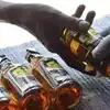 சட்டவிரோத மதுவிற்பனையில் சிக்கிய திமுக பிரமுகர்.. இணையத்தில் வைரலான ...