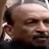 திருவள்ளுவருக்கு காவி உடையா? ஆளுநருக்கு எதிராக கறுப்புக்கொடி ஏந்திய ...
