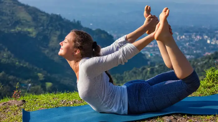 International Yoga Day 2026 thoppai kuraiya tips : யோகா செய்தால் தொப்பை ...