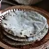 கம்பு ரொட்டி, எள்ளுப்பொடி செய்வது எப்படி? - kambu roti and ellu podi ...