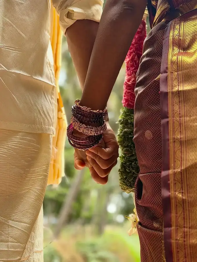 ಮುಖ ರಿವೀಲ್‌