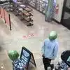 Caught On Camera,ಜನರನ್ನು ದಂಗು ಬಡಿಸಿದ ಕಲ್ಲಂಗಡಿ `ಮುಖವಾಡ'ದ ಕಳ್ಳರು ...